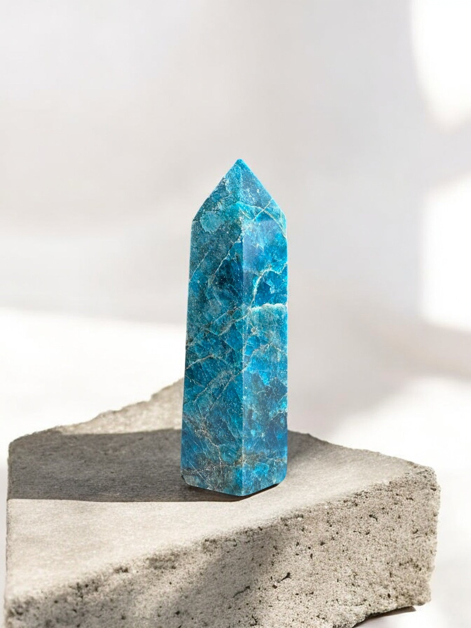 Crystal Towers - High-Quality Crystal Points and Generators